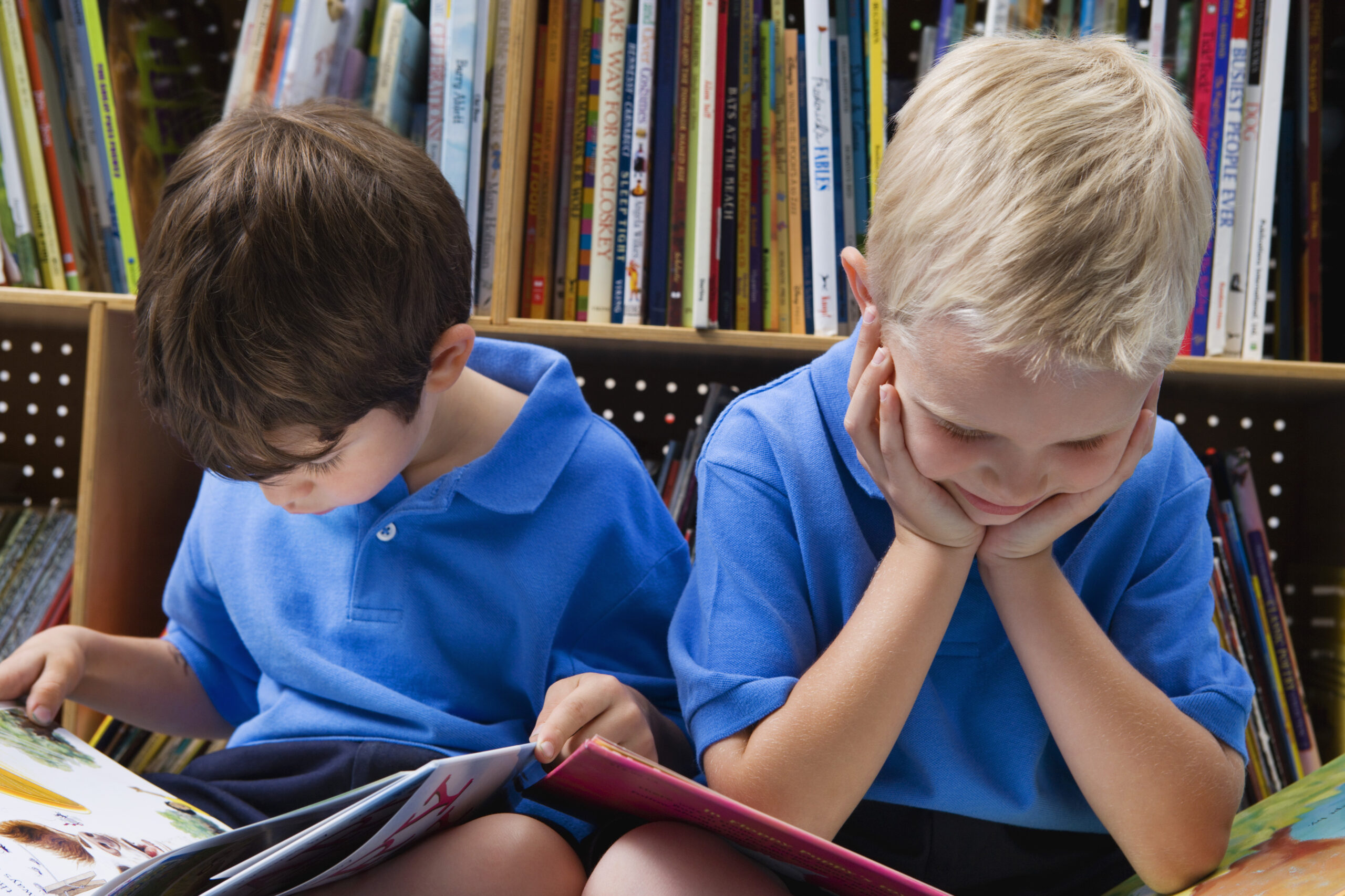 8 expert tactics to encourage reading
